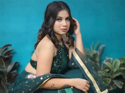 Aishwarya Agrawal Web Series List Wiki Biography Height Weight Age Husband Family Photos
