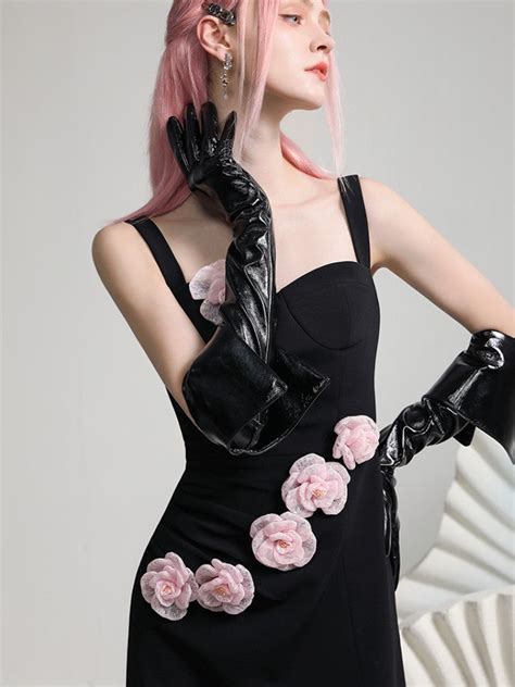 시폰 플라워 모노톤 우아한 노팔인 원피스 Arcana Archive