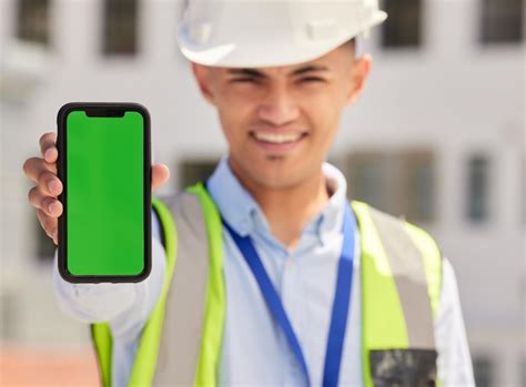 Premium Photo Engineering Man Phone Green Screen And Outdoor For Premium Photo Engineering Man Phone Green Screen And Outdoor For