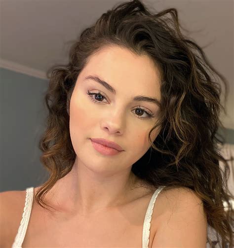 Selena Gomez Such A Rare Beauty Celeblr