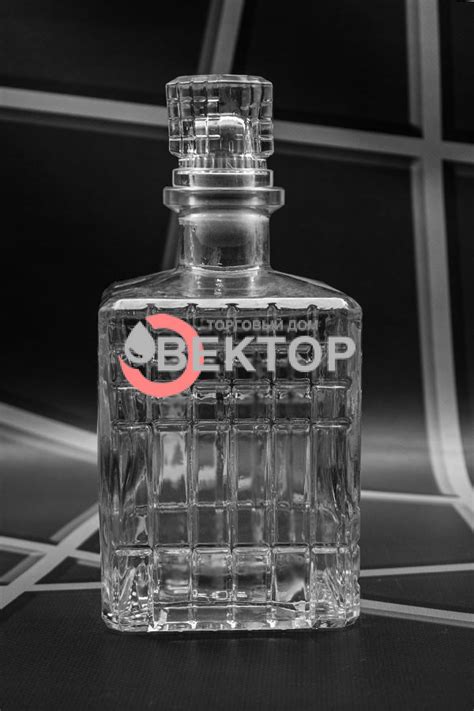 Графин стеклянный Кубик 0,7л (700мл) - Банки и бутылки оптом Т.Д. "ВЕКТОР"