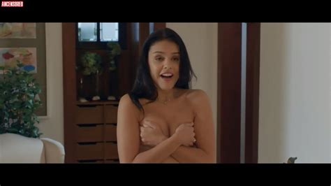 Naked Paloma Bernardi In Os Par As