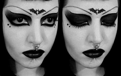 Pin By Bre Soares On Witch Goth Makeup Gothic Makeup Vampire Makeup