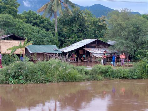 ပုသိမ်ကြီးမြို့နယ်တွင် မိုးသည်းထန်စွာ ရွာသွန်းမှုကြောင့် ရေကြီးရေလျှံမှု ဖြစ်ပေါ် Information