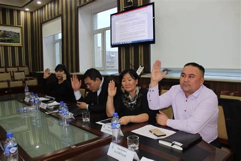 НАЛАЙХ ДҮҮРГИЙН ЭДИЙН ЗАСАГ НИЙГМИЙГ 2018 ОНД ХӨГЖҮҮЛЭХ ҮНДСЭН ЧИГЛЭЛИЙГ БАТАЛЛАА