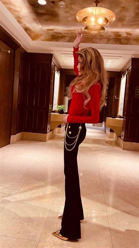 Latoya Jacksons Weight Loss Sparks Concern With Fans Celebrity News