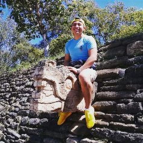 Efrain Velazquez Perez Youtube