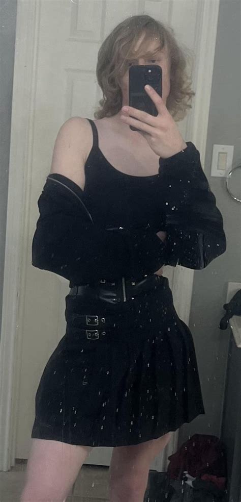 One Of My Favorite Poses How About Yours Rfemboy