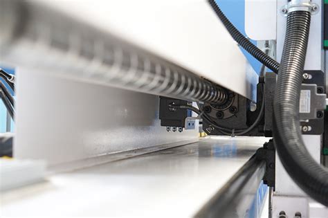 Best Performance 1325 CNC Router Ball Screw Driven Machine With Auto Tool Changers At Good Price