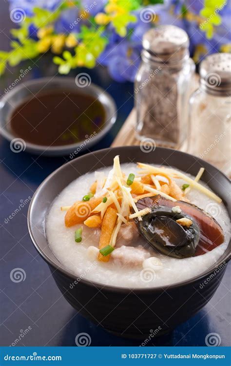 Gruel стоковое изображение изображение насчитывающей ð° 103771727