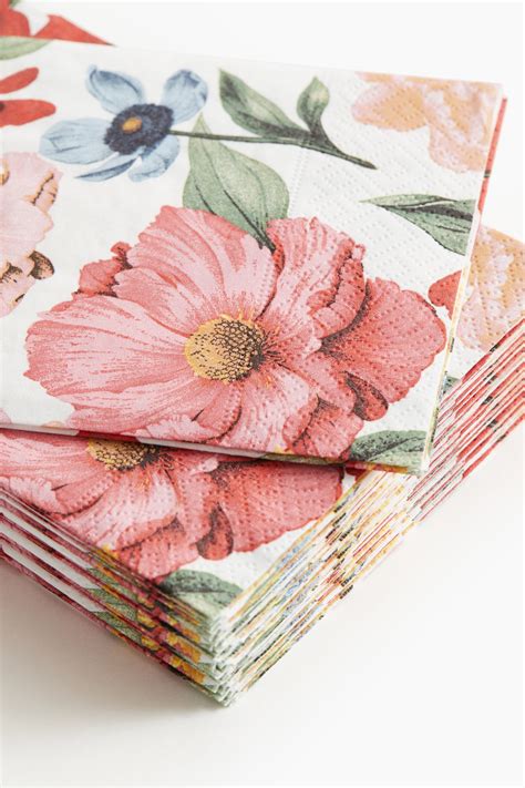 Whitefloral 15 Pack Paper Napkins At Handm Home Handm Us