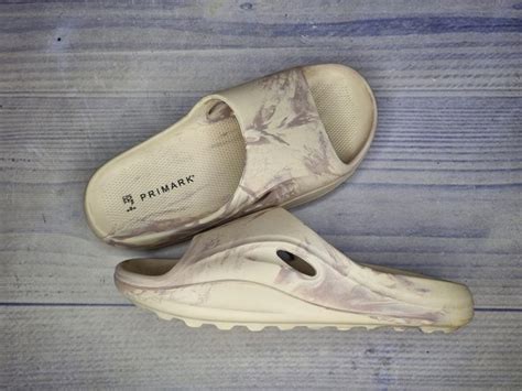 Шлепанцы Primark — ціна 349 грн у каталозі Шльопанці Купити жіночі речі за доступною ціною на