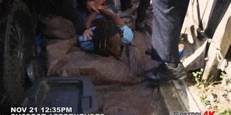 Rhasta Dude Gets His Dick Fucked In Empty Alley By Horny Cops