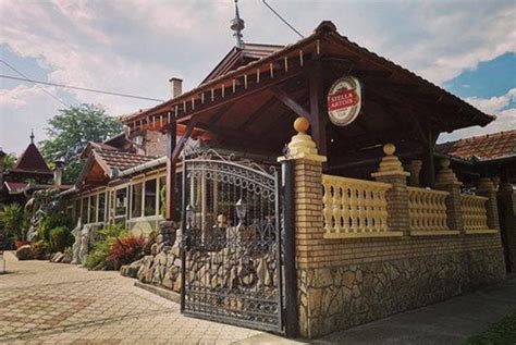 An Architectural Review Of A Location Ecuador Rtf Rethinking The Future