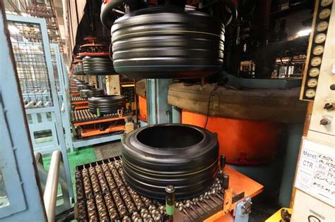 도전 新시장 테슬라 밀고 상용차 끌고 유럽이 반한 한국타이어