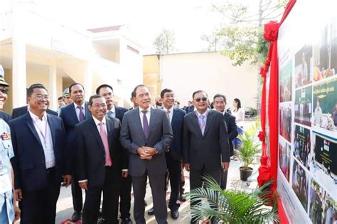 ឯកឧត្តមទេស រដ្ឋមន្រ្តី លី ធុជ ប្រកាស ខេត្តតាកែវ ជា ខេត្តអស់ មីន Phnom Penh Reporter