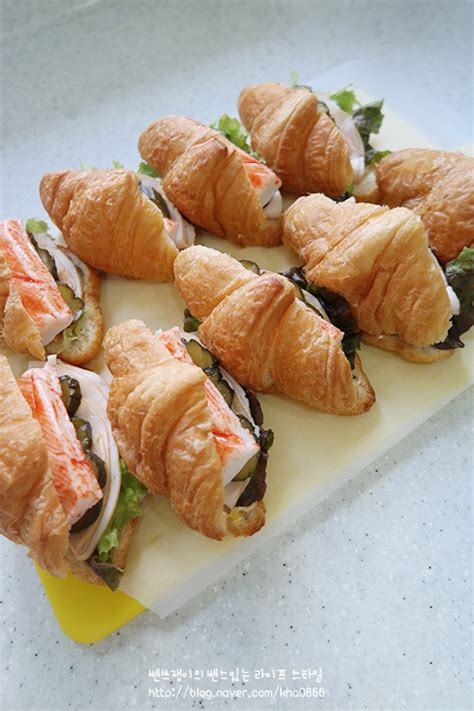 크로와상 샌드위치