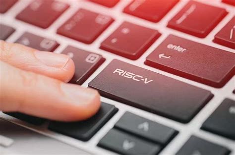 六款新发布的 Linux 笔记本电脑：迷你、4k 显示屏、超极本 Oschina 中文开源技术交流社区