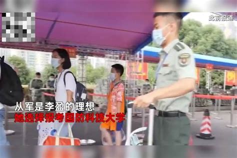 女孩高考693分缺放弃北大，为读军校复读一年，努力活成自己想要的样子女孩高考693分放弃北大复读考军校军校北大