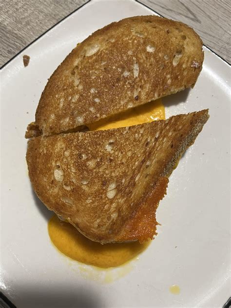 Plain Ol Cheddar On Rye R Grilledcheese