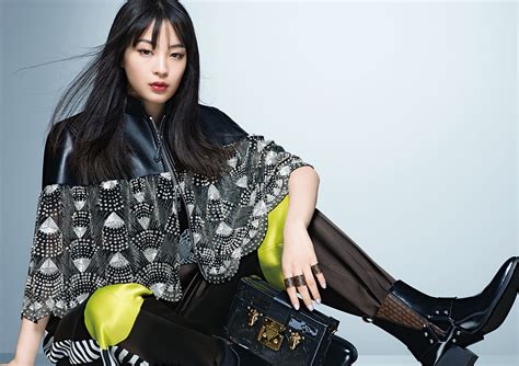 広瀬すずが魅せる「ルイ・ヴィトン」クルーズ･コレクション エル・オンライン エル・オンライン