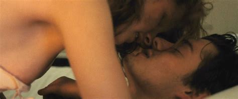 Naked Kristen Stewart In On The Road