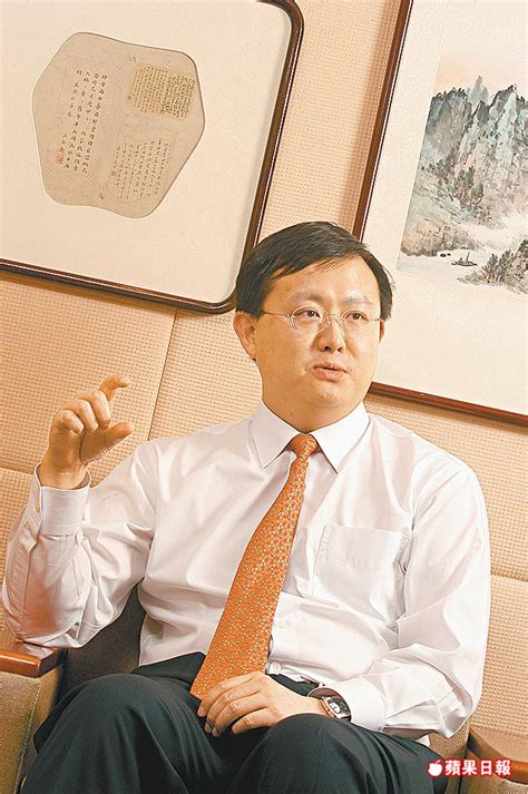 稱為歐文龍案蒐證撿走文件 廉署搜黃英豪律師行遭入稟反擊 蘋果日報聞庫