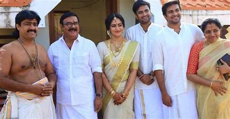 മണിയൻ പിള്ള രാജുവിന്റെ മകൻ സച്ചിൻ വിവാഹിതനായി ചിത്രങ്ങൾ Maniyanpilla Raju Son Wedding