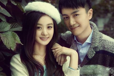 So sánh cô bạn gái của Phùng Thiệu Phong Người bị chê EQ thấp kẻ lộ ảnh nóng thuở chập chững