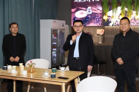三八特辑 金塔县市场监管局妇联组织庆三八插花活动 澎湃号政务 澎湃新闻 The Paper