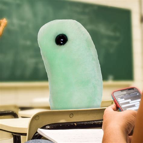 Giantmicrobes Flu Orthomyxovirus Plush T