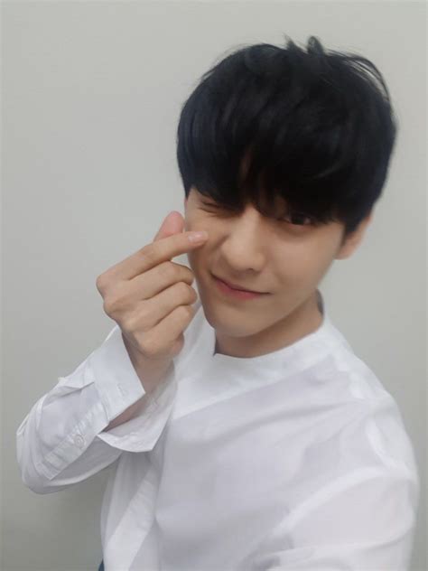 Btob·비투비 On Twitter