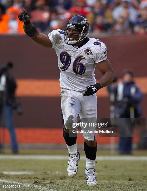 Adalius Thomas Photos And Premium High Res Pictures Getty Images