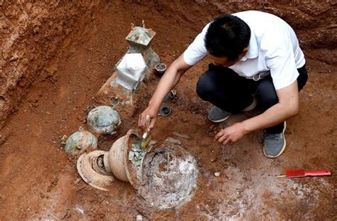 河南洛陽發掘一處西漢家族墓 墓主身份成謎 每日頭條