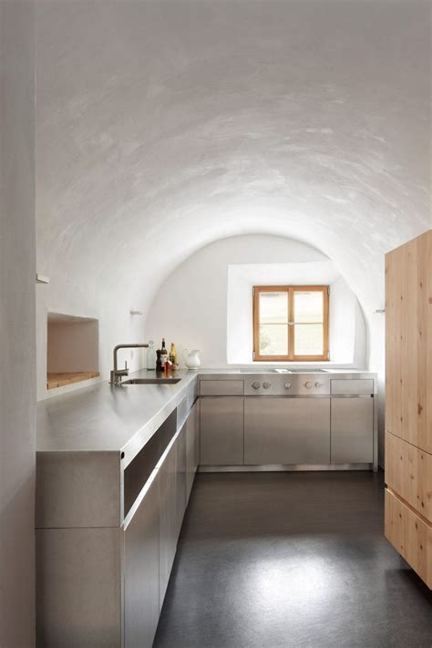 Ten L Shaped Kitchens With Extensive Countertop Space