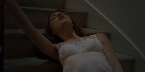 Nude Video Celebs Phoebe Dynevor Sexy Bridgerton S01e07 2020