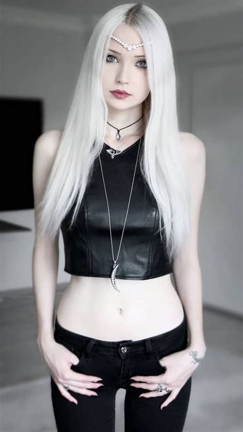 Gothic Girls Hot Goth Girls Hipster Girls Sexy Girls Goth Beauty