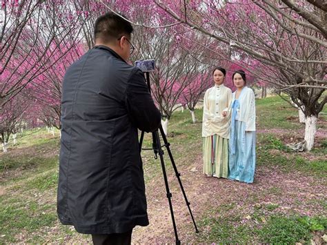 湖北交投鄂西北运营公司与十堰市秦巴植物园景区签订交旅融合发展合作协议