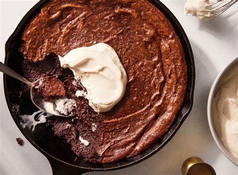 Best Skillet Fudgy Brownie Pudding Recipe How To Make Skillet Brownie Pudding