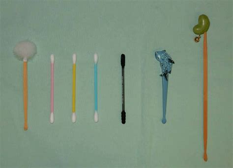 Various Types Of Mimikaki Are Sold In Japan For Daily Use And As