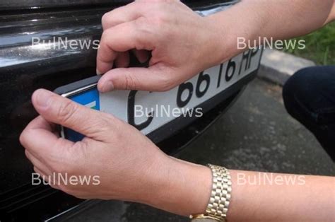 Свалят номерата на колата на пияни и шофьори без книжки