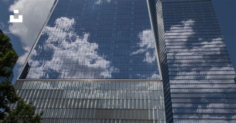 하늘 배경의 매우 높은 건물 사진 Unsplash의 무료 뉴욕 이미지 하늘 배경의 매우 높은 건물 사진 Unsplash의 무료 뉴욕 이미지