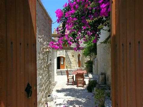 Pin On σπιτι απο πετρα και ξυλο