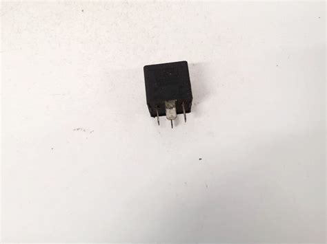5m5t14b192ca V23136 B1 X66 Relay Module Volvo C30 2008 2 0l Eis01535802 Used Auto Parts Shop