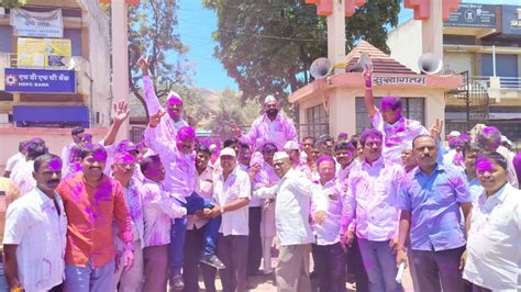 Wai Apmc Result वाई बाजार समितीवर राष्ट्रवादीची सत्ता आमदार मकरंद पाटील यांचे पॅनल सर्व ११