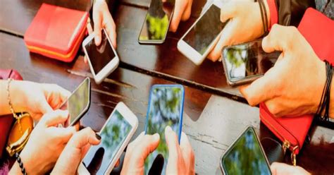 Phone Hacking Passwordkeyboard Password Hacking మీ స్మార్ట్ఫోన్లలో ఈ కీబోర్డ్ యాప్స్ Phone Hacking Passwordkeyboard Password Hacking మీ స్మార్ట్ఫోన్లలో ఈ కీబోర్డ్ యాప్స్