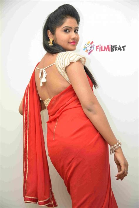 Anusha Photos Hd Latest Images Pictures Stills Of Anusha Filmibeat