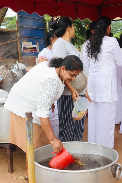 ස්වර්ණපාලි බාලිකා ස්වර්ණපාලි බාලිකා විදුහල අනුරාධපුර
