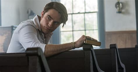 Watch Robert Pattinson Play An Unholy Preacher In The Devil All The Time Trailer Maxim