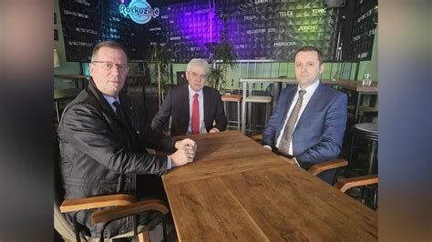 Телевизија 24 Али Ахмети на „историско“ кафе во Приштина